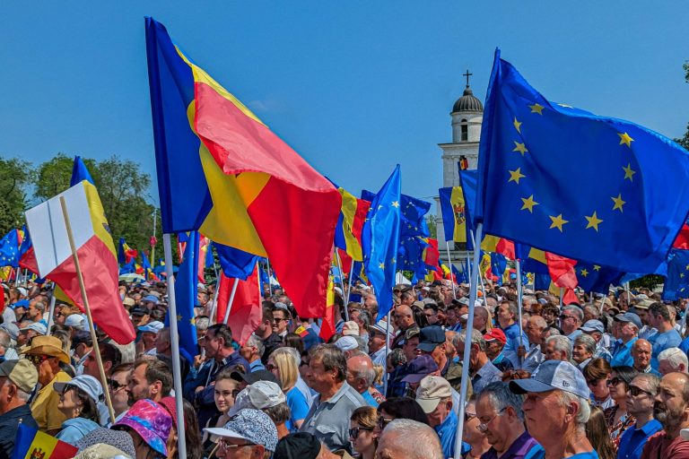 About Us – Ave Europa
